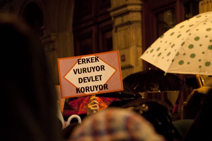 Türkiye’de patriyarkal devlet ve İstanbul Sözleşmesi - Çatlak Zemin